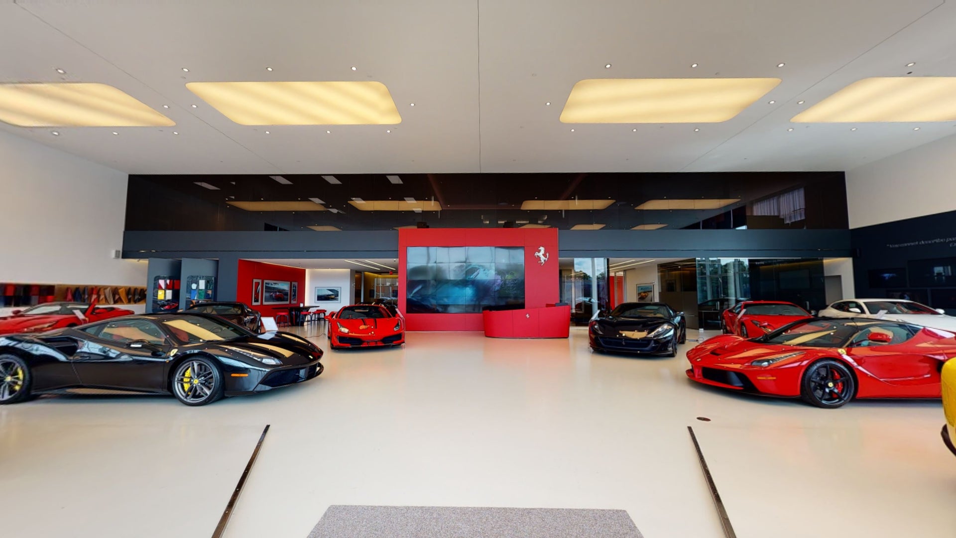 Concessionnaire Ferrari Québec - Ahvendre.com