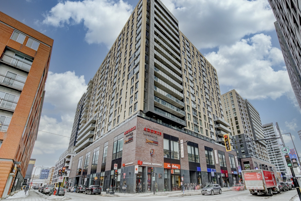 235 Rue Peel, Montréal - Ahvendre.com